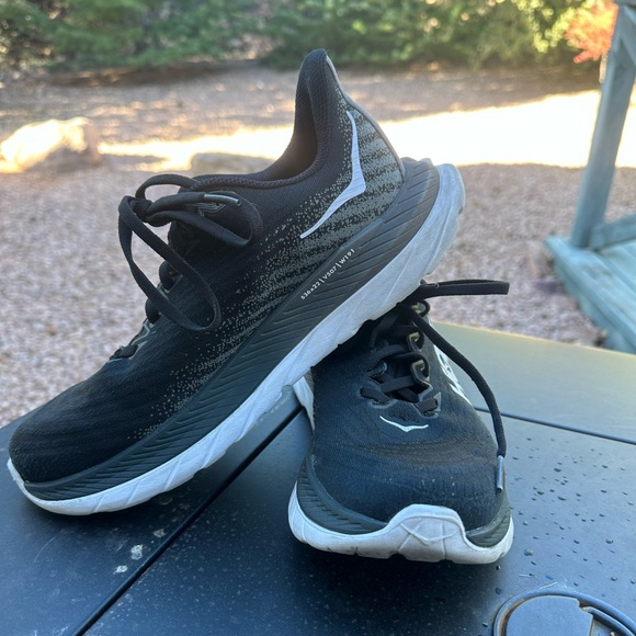 Hoka | Shoes | Hoka Mach 5 Black White Women Size 8 | Poshmark